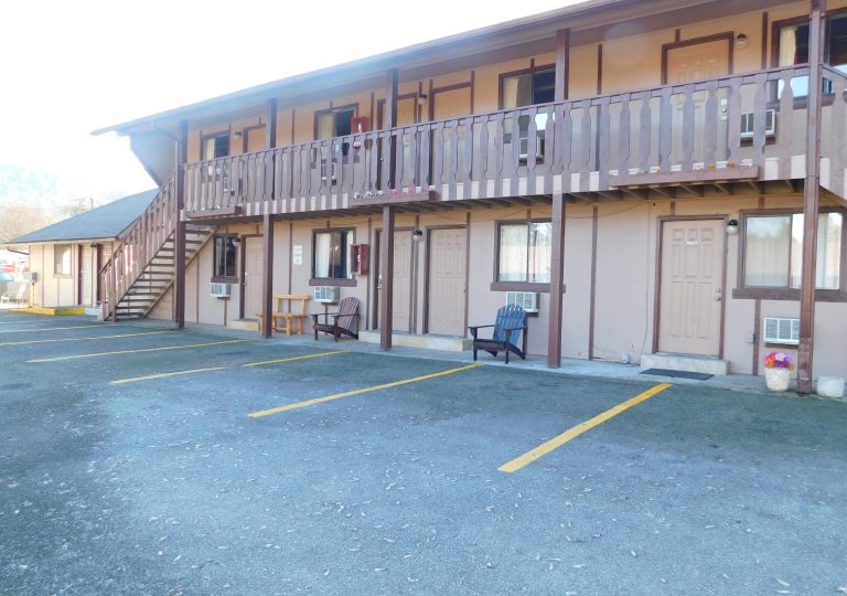 Gallery – Packwood Inn and Suites